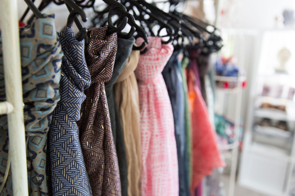 Tipps und Tricks zum Tücher - Binden - Jeanette Scheuernstuhl